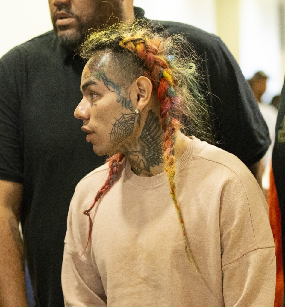 6ix9ine Net Worth - Wiki, Age, Weight and Height, Relationships, Family ...