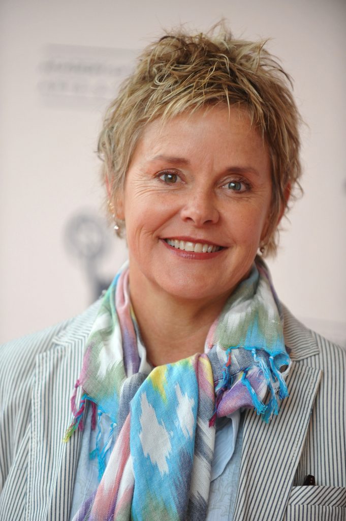 Amanda Bearse Net Worth - Wiki, Age, Weight and Height, Relationships ...