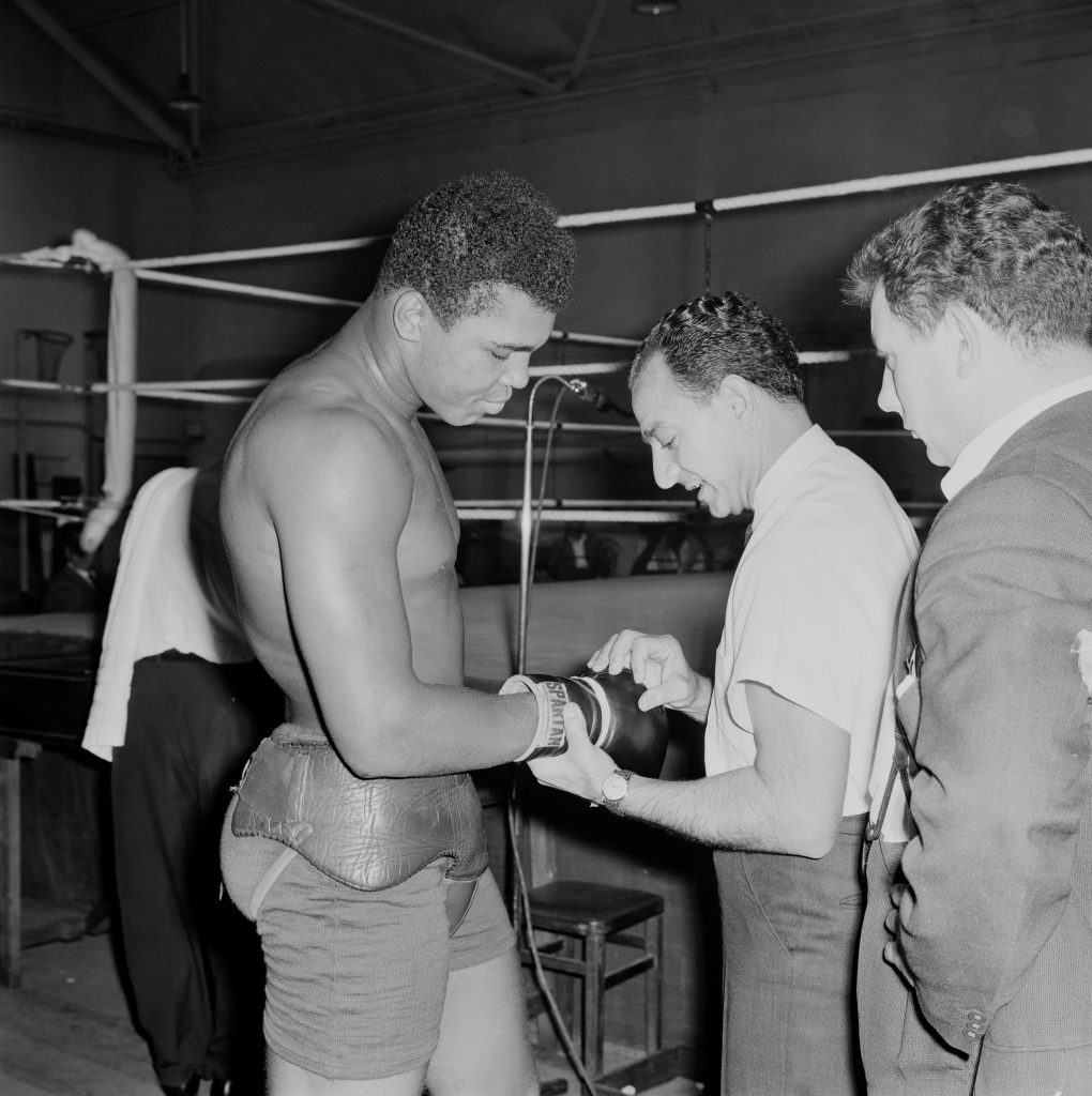 Angelo Dundee Net Worth - Wiki, Age, Weight and Height, Relationships, Family, and More - Luxlux