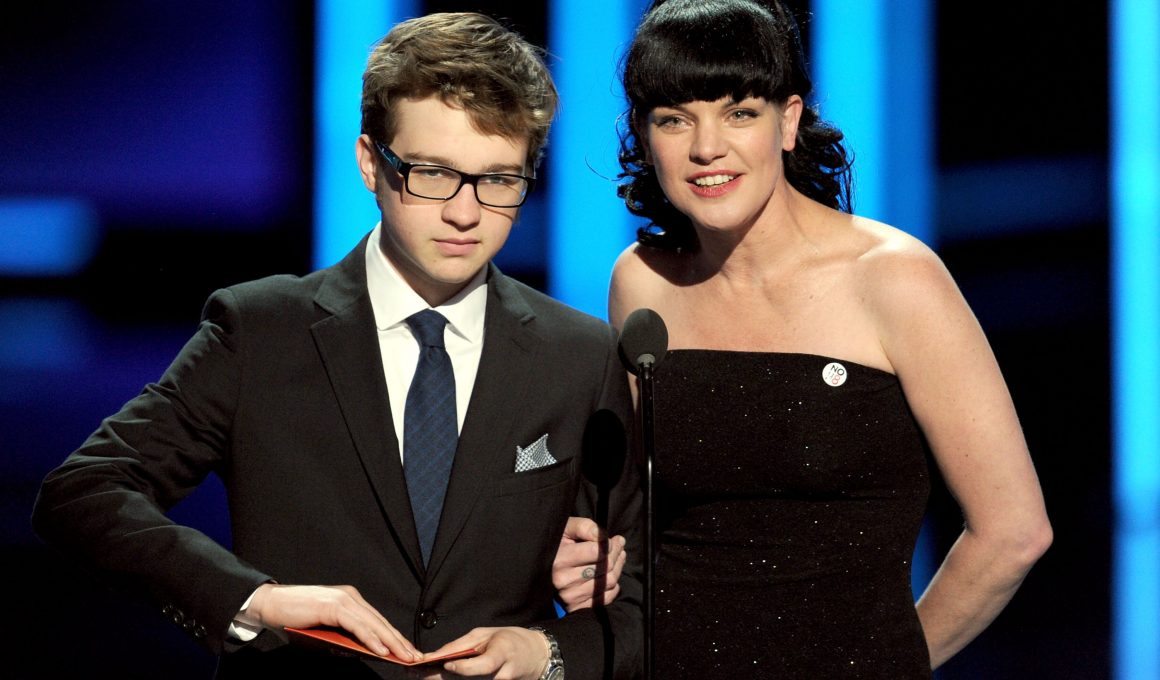 Angus T. Jones Net Worth in 2023 - Wiki, Age, Weight and Height ...