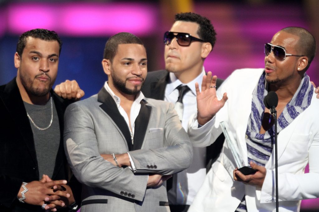 Anthony "Romeo" Santos Net Worth - Wiki, Age, Weight and Height ...