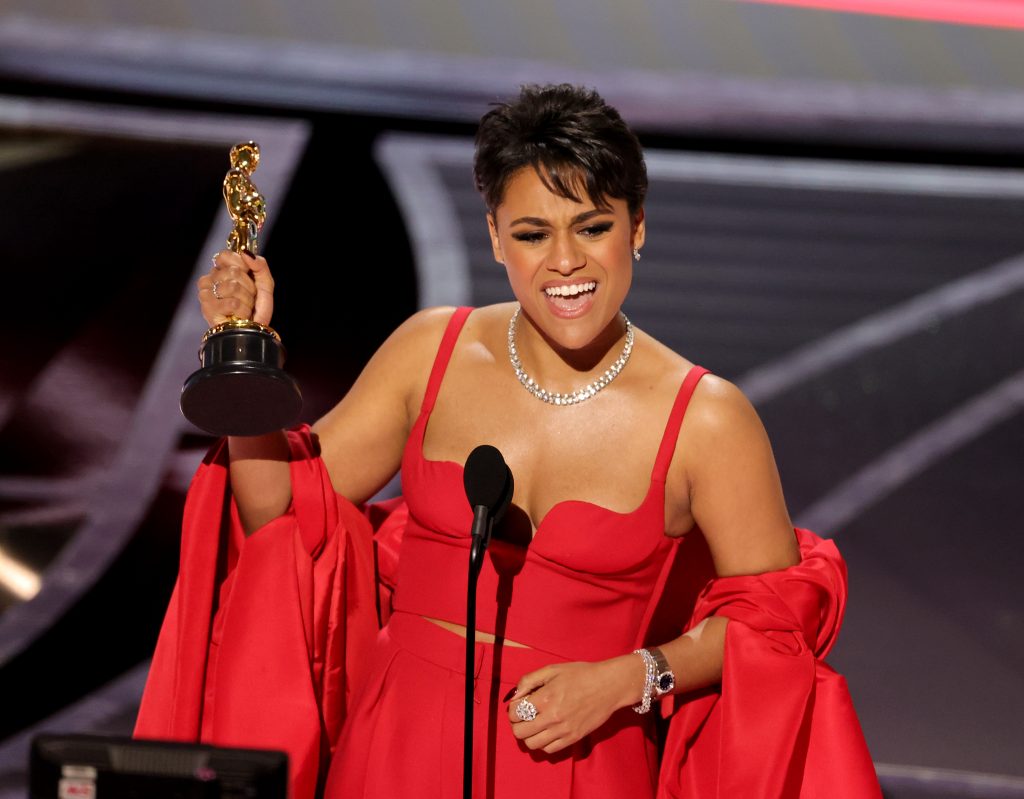 Ariana DeBose Net Worth - Wiki, Age, Weight and Height, Relationships ...