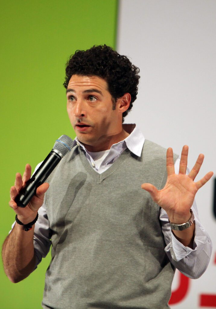 Aron Kader Net Worth in 2023 - Wiki, Age, Weight and Height ...