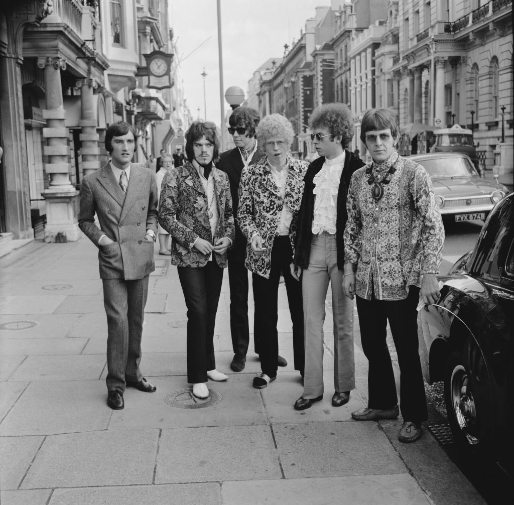 Bev Bevan Net Worth - Wiki, Age, Weight and Height, Relationships, Family, and More - Luxlux