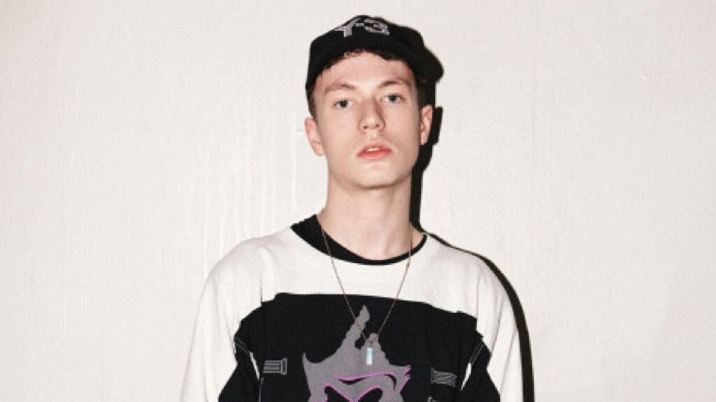 Bladee Net Worth in 2023 - Wiki, Age, Weight and Height, Relationships ...