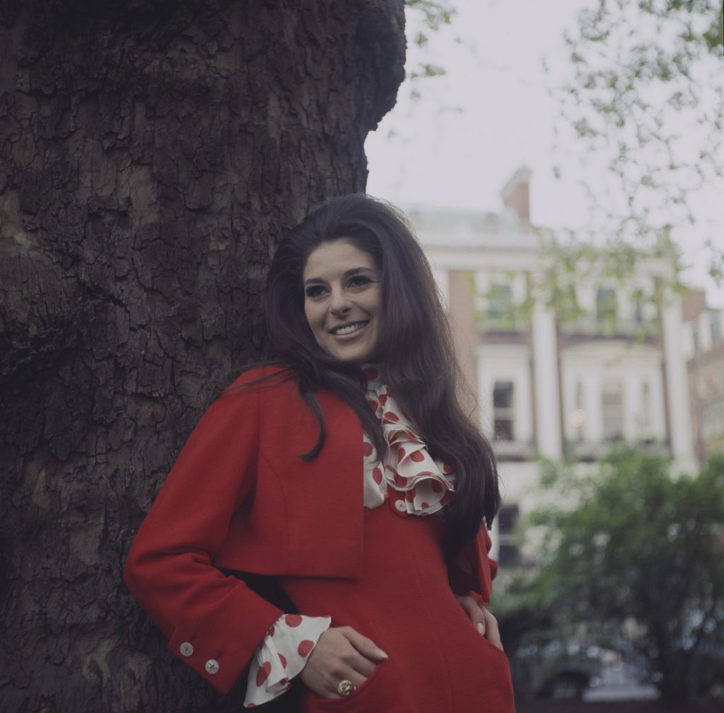 Bobbie Gentry Net Worth - Wiki, Age, Weight and Height, Relationships ...