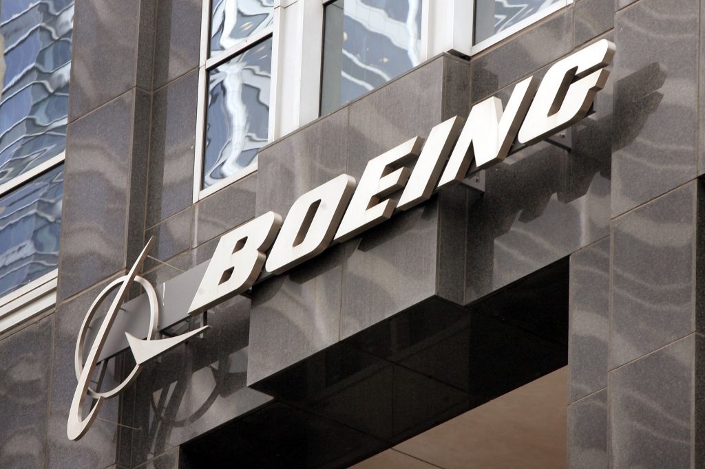 Boeing Net Worth - Wiki, Age, Weight and Height, Relationships, Family ...