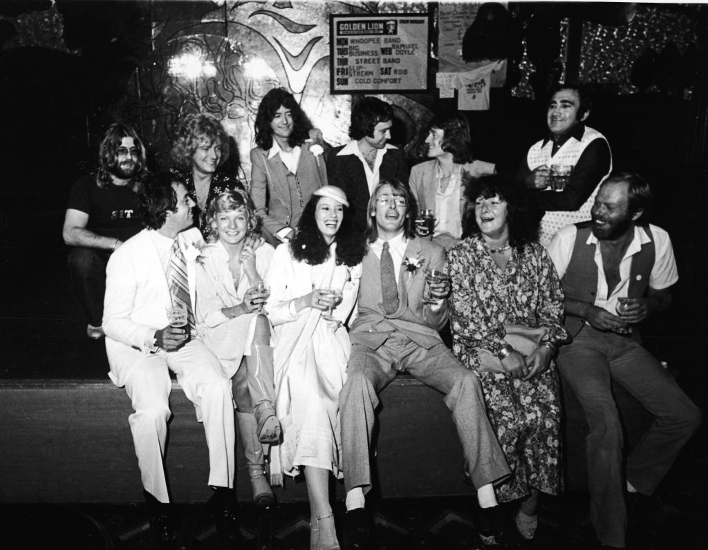 Bon Harris Net Worth - Wiki, Age, Weight and Height, Relationships ...