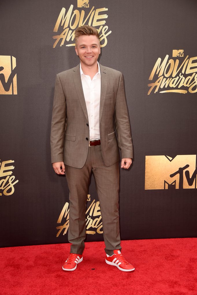 Brett Davern Net Worth - Wiki, Age, Weight and Height, Relationships ...