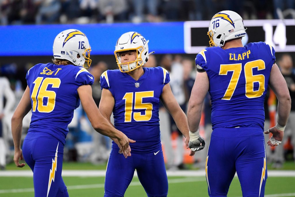 Cameron Dicker Net Worth - Wiki, Age, Weight and Height, Relationships ...