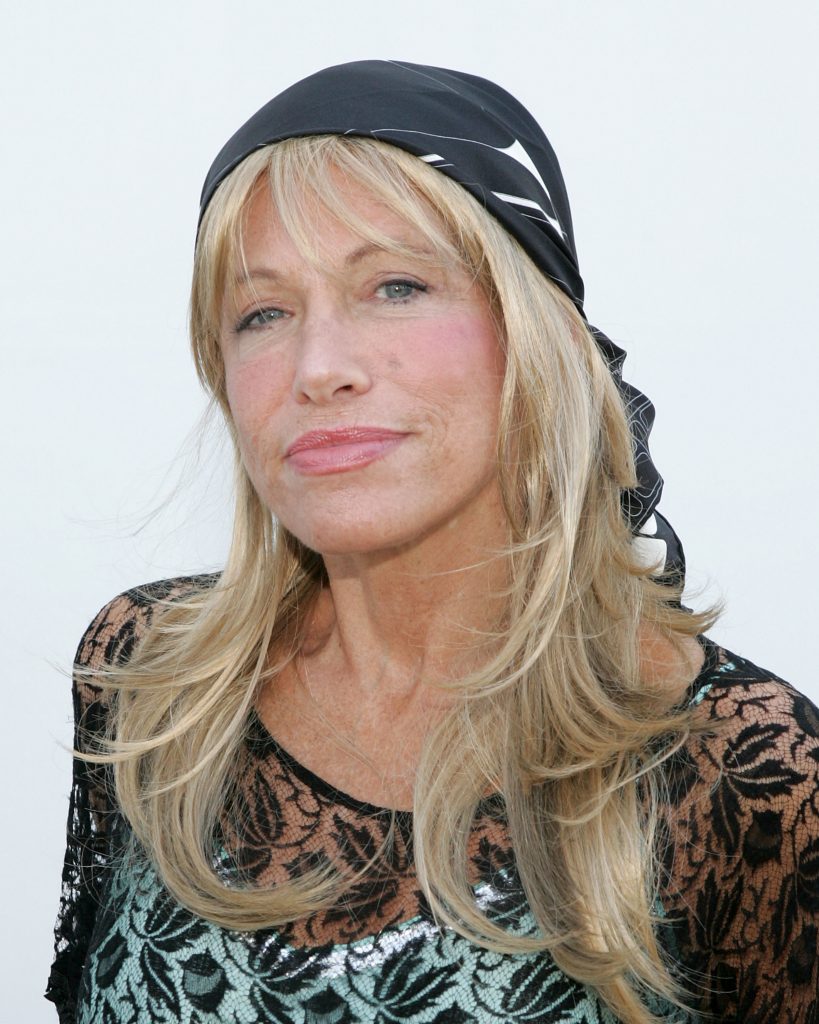 Carly Simon Net Worth - Wiki, Age, Weight and Height, Relationships ...