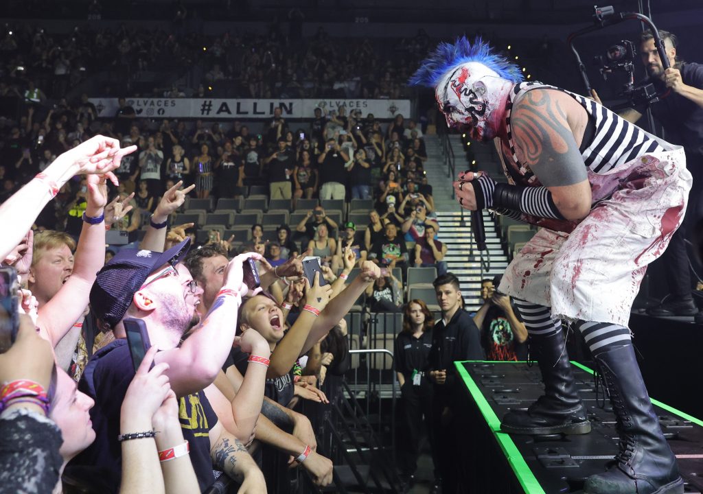 Chad Gray Net Worth - Wiki, Age, Weight and Height, Relationships ...