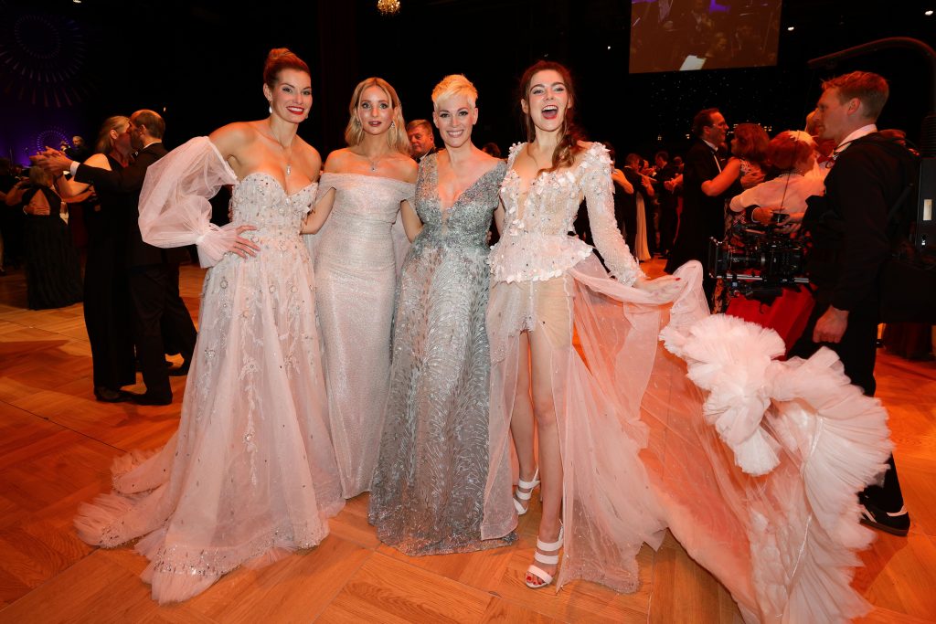 Cheryl Shepard Net Worth - Wiki, Age, Weight and Height, Relationships ...