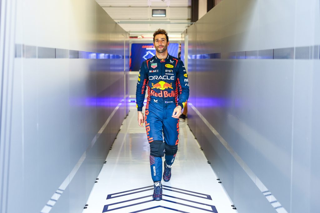 Daniel Ricciardo Net Worth - Wiki, Age, Weight and Height ...