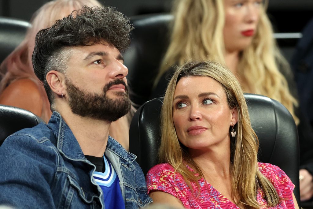 Dannii Minogue Net Worth - Wiki, Age, Weight and Height, Relationships, Family, and More - Luxlux