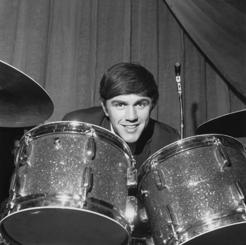 Dave Clark Net Worth - Wiki, Age, Weight and Height, Relationships ...