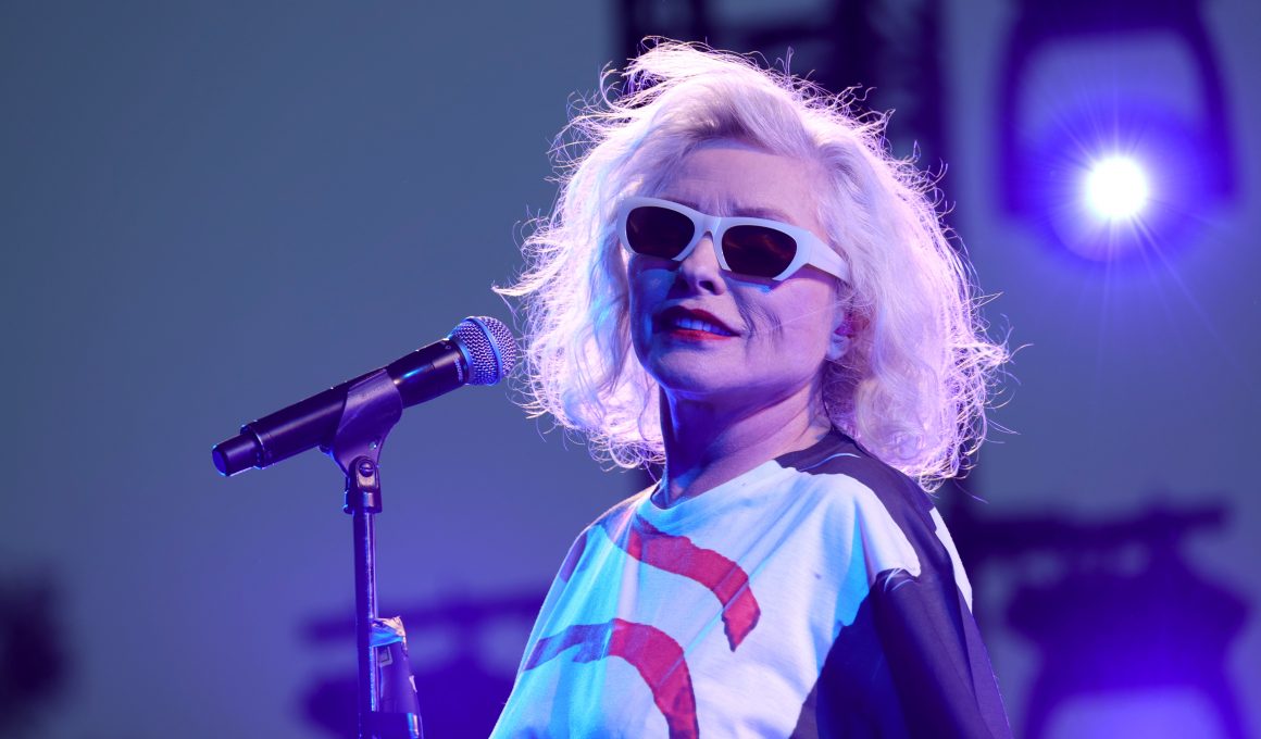 Debbie Harry Net Worth in 2023 - Wiki, Age, Weight and Height ...