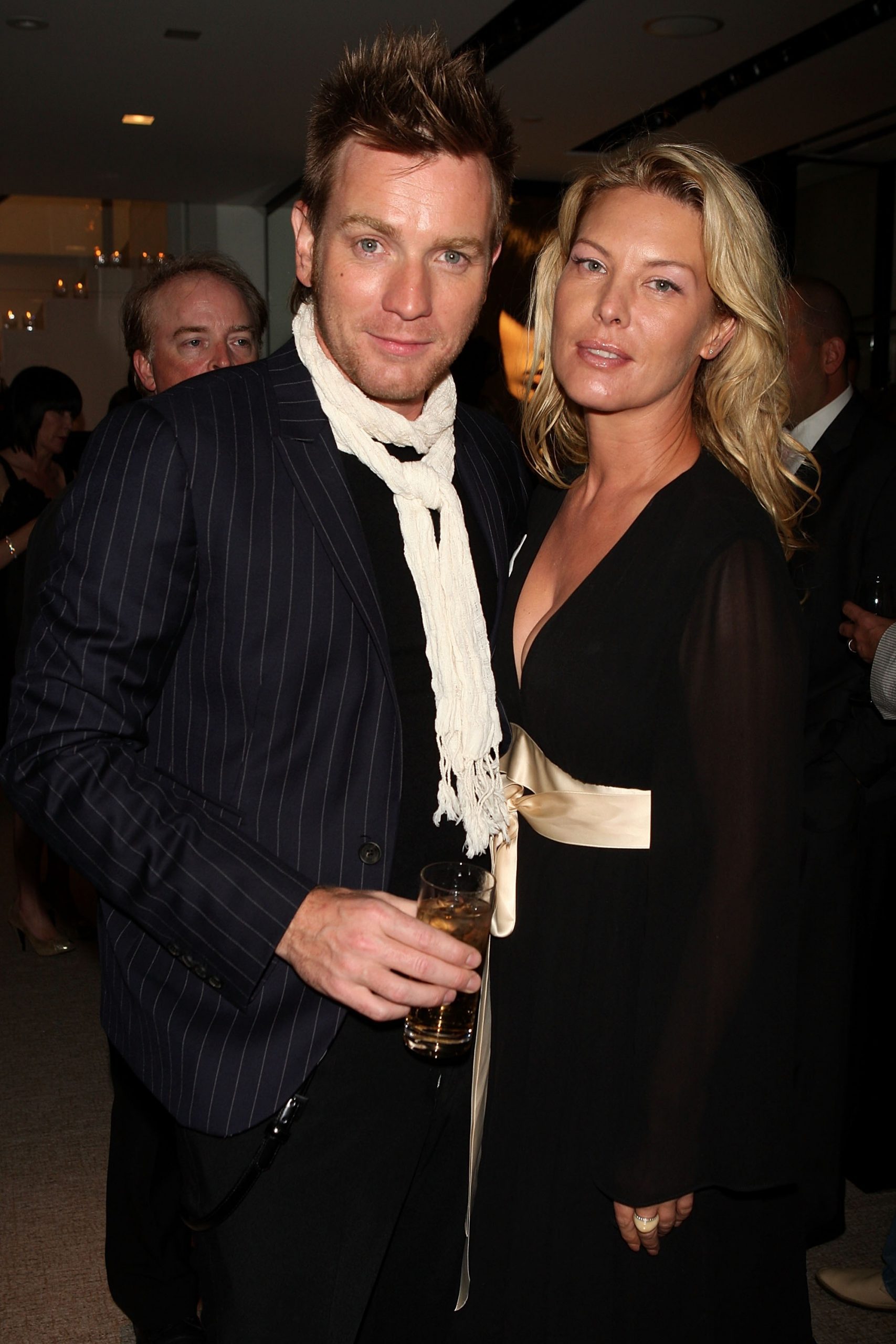 Deborah Kara Unger Net Worth in 2023 - Wiki, Age, Weight and Height ...