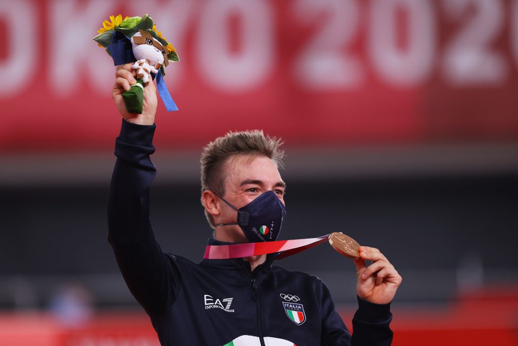 Elia Viviani Net Worth - Wiki, Age, Weight and Height, Relationships ...