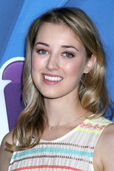 Ella Rae Peck Net Worth in 2023 - Wiki, Age, Weight and Height ...