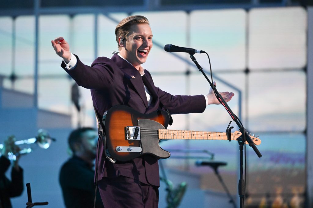 George Ezra Net Worth in 2023 - Wiki, Age, Weight and Height ...