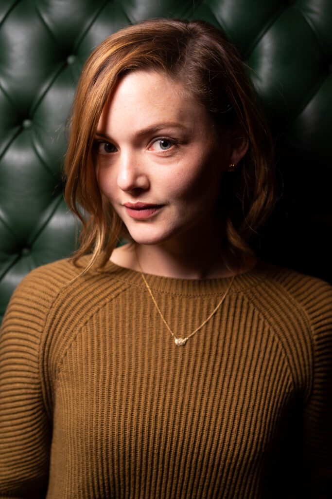 Holliday Grainger Net Worth - Wiki, Age, Weight and Height ...