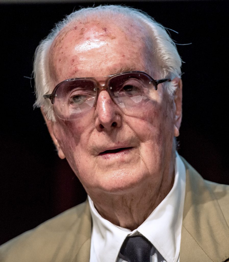 Hubert de Givenchy Net Worth - Wiki, Age, Weight and Height, Relationships, Family, and More ...