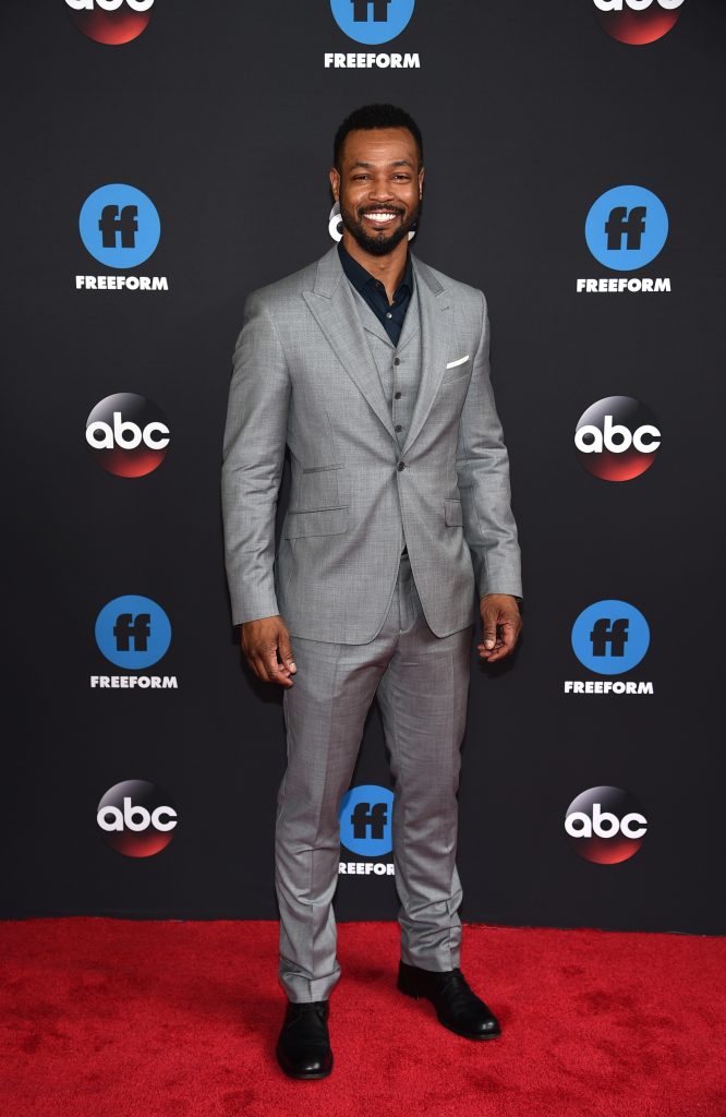 Isaiah Mustafa Net Worth - Wiki, Age, Weight and Height, Relationships ...