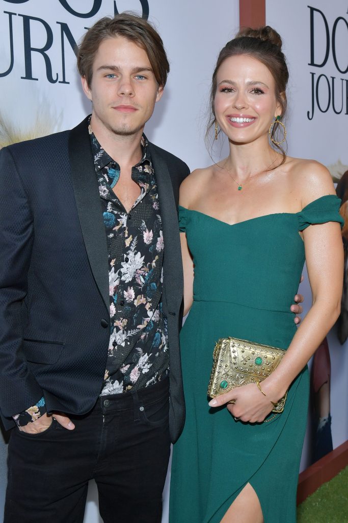Jake Manley Net Worth - Wiki, Age, Weight and Height, Relationships ...
