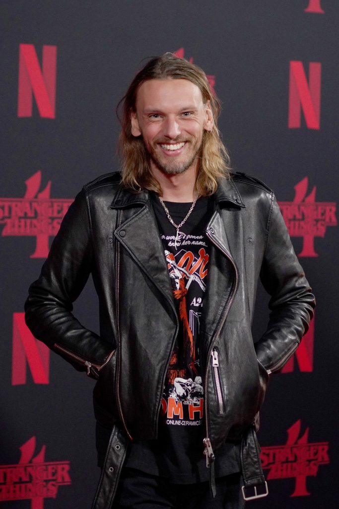Jamie Campbell Bower Net Worth - Wiki, Age, Weight and Height ...