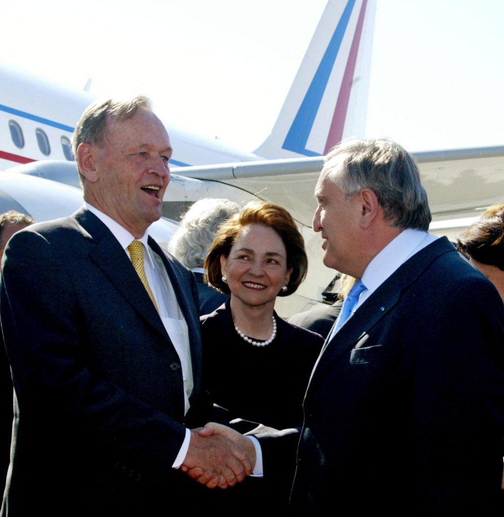 Jean Chrétien Net Worth - Wiki, Age, Weight and Height, Relationships ...