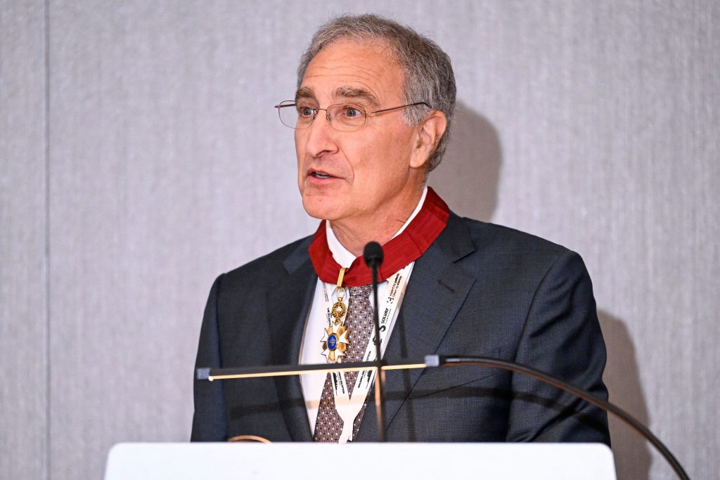 Jeffrey Lorberbaum Net Worth - Wiki, Age, Weight and Height ...