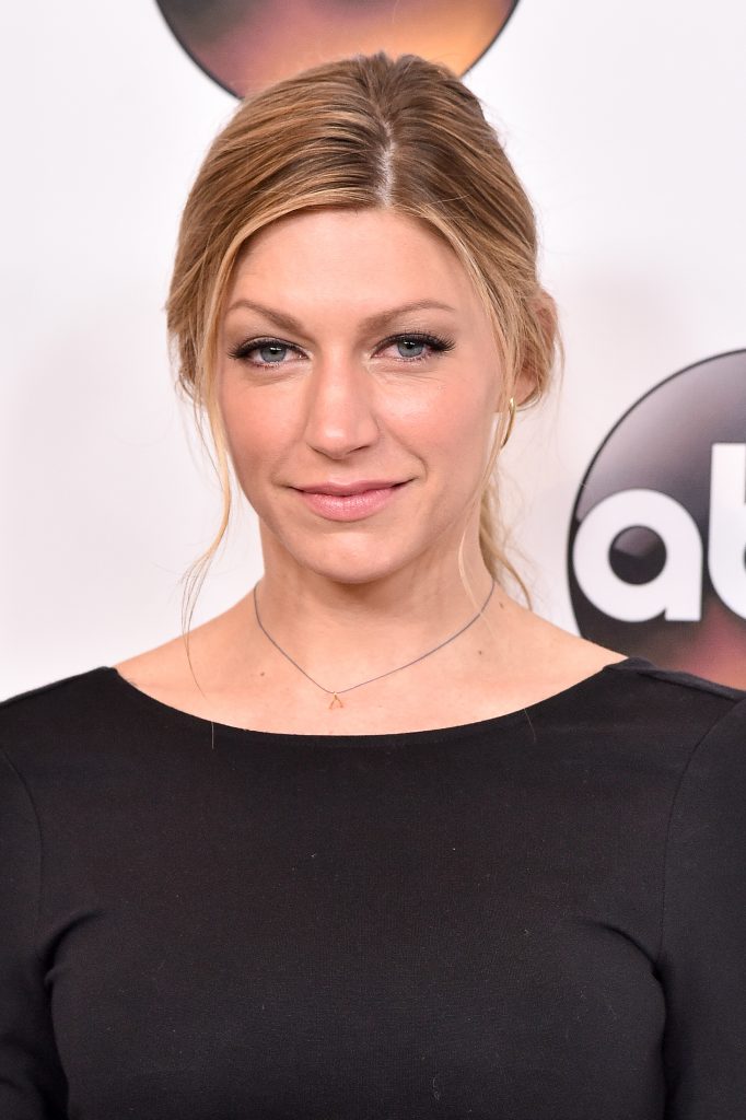 Jes Macallan Net Worth - Wiki, Age, Weight and Height, Relationships ...