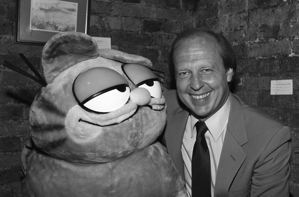 Jim Davis Net Worth - Wiki, Age, Weight and Height, Relationships ...