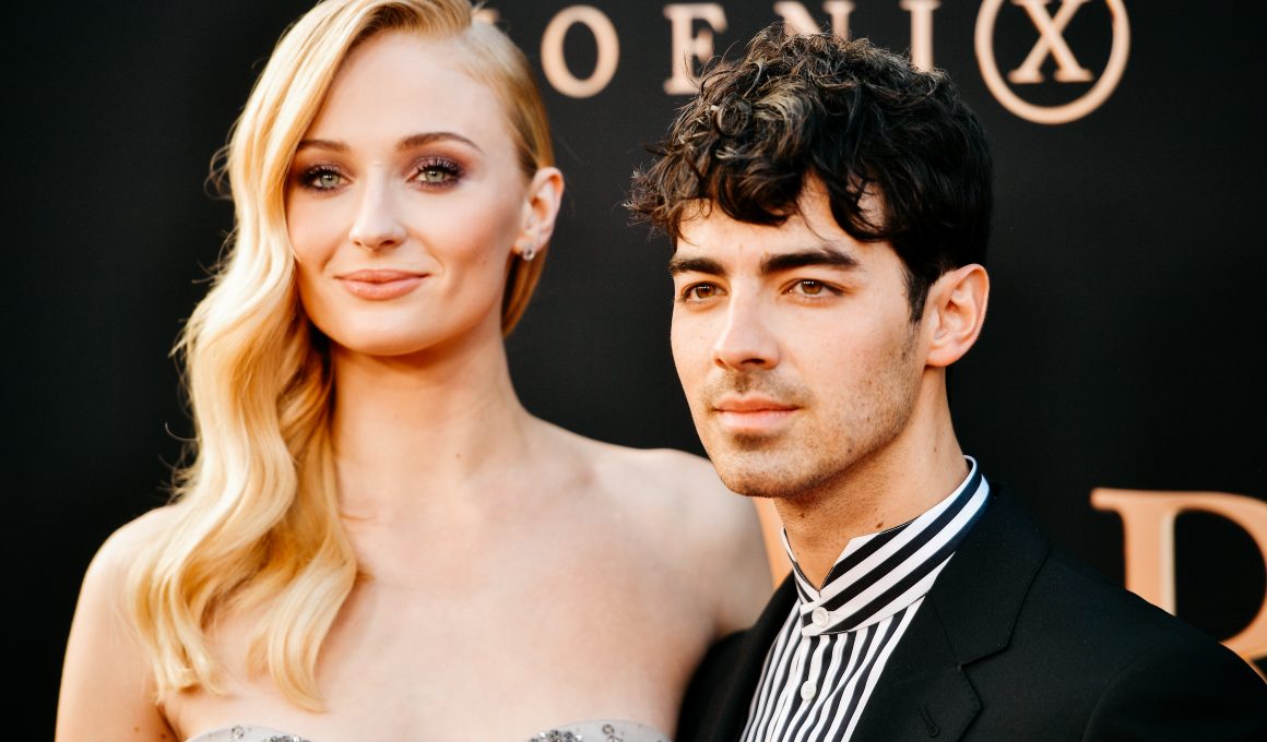 Joe Jonas Net Worth in 2023 - Wiki, Age, Weight and Height ...