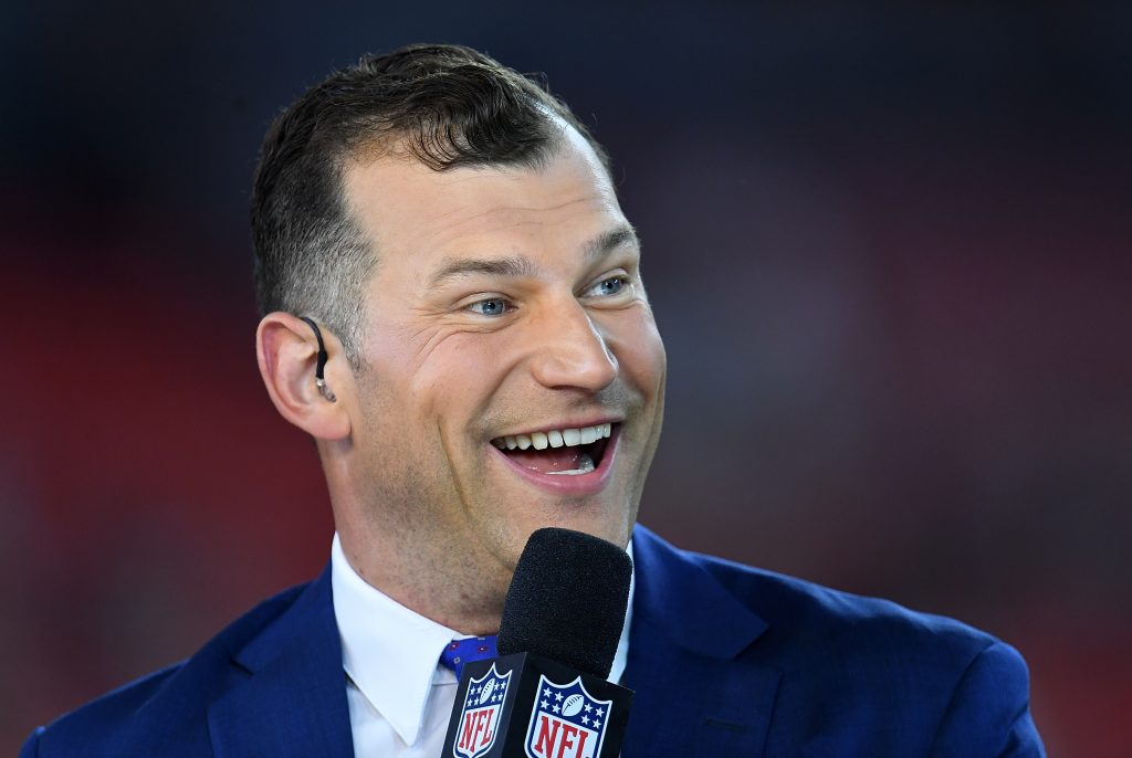 Joe Thomas Net Worth - Wiki, Age, Weight and Height, Relationships ...