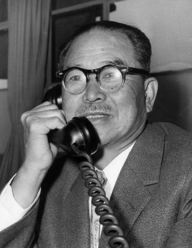 John Myung Net Worth - Wiki, Age, Weight and Height, Relationships ...