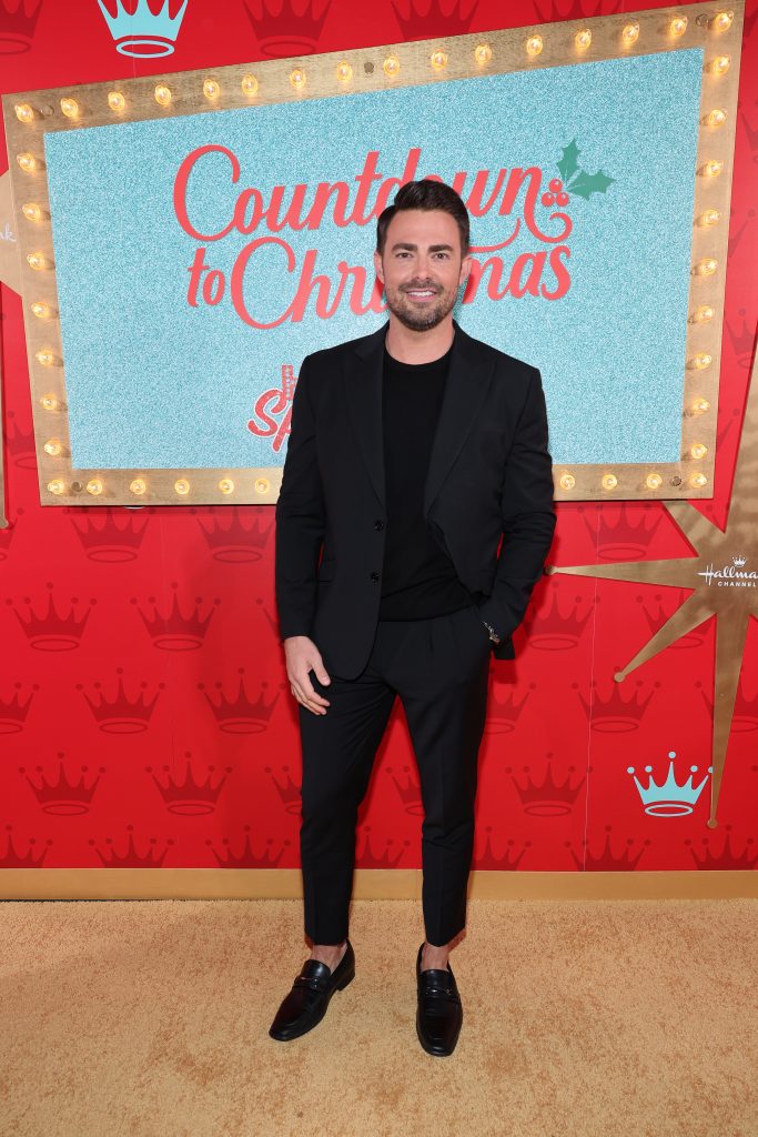 Jonathan Bennett Net Worth - Wiki, Age, Weight and Height ...