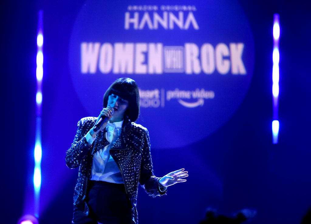 Karen O Net Worth - Wiki, Age, Weight and Height, Relationships, Family ...