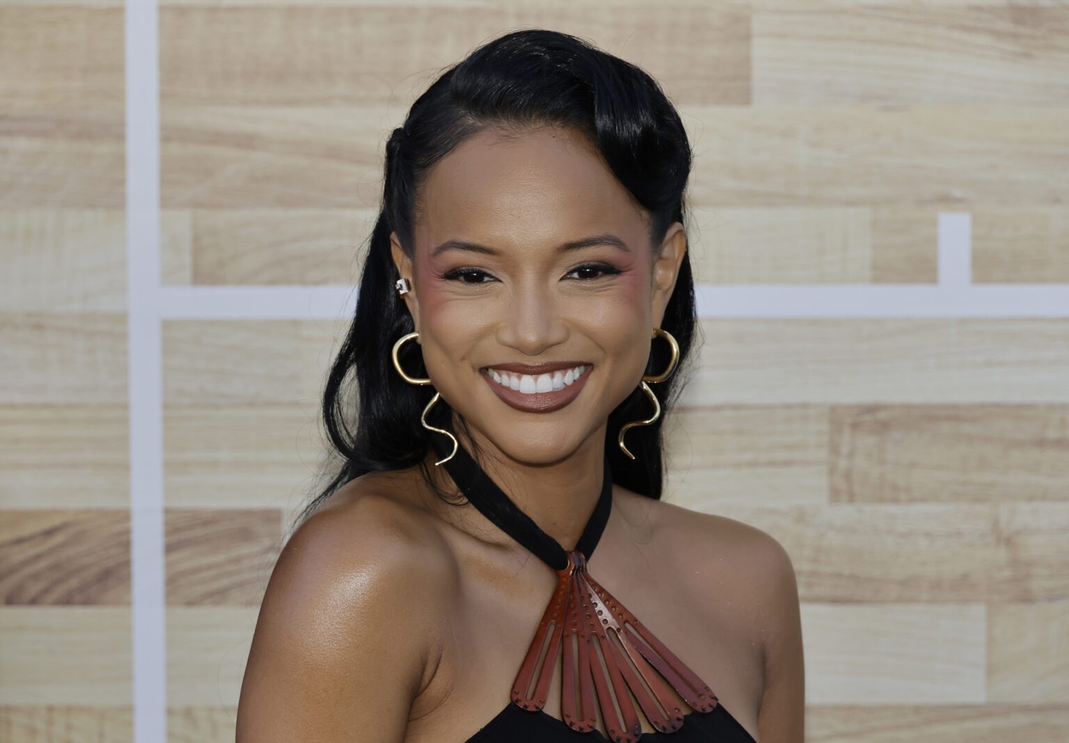 Karrueche Tran Net Worth - Wiki, Age, Weight and Height, Relationships ...
