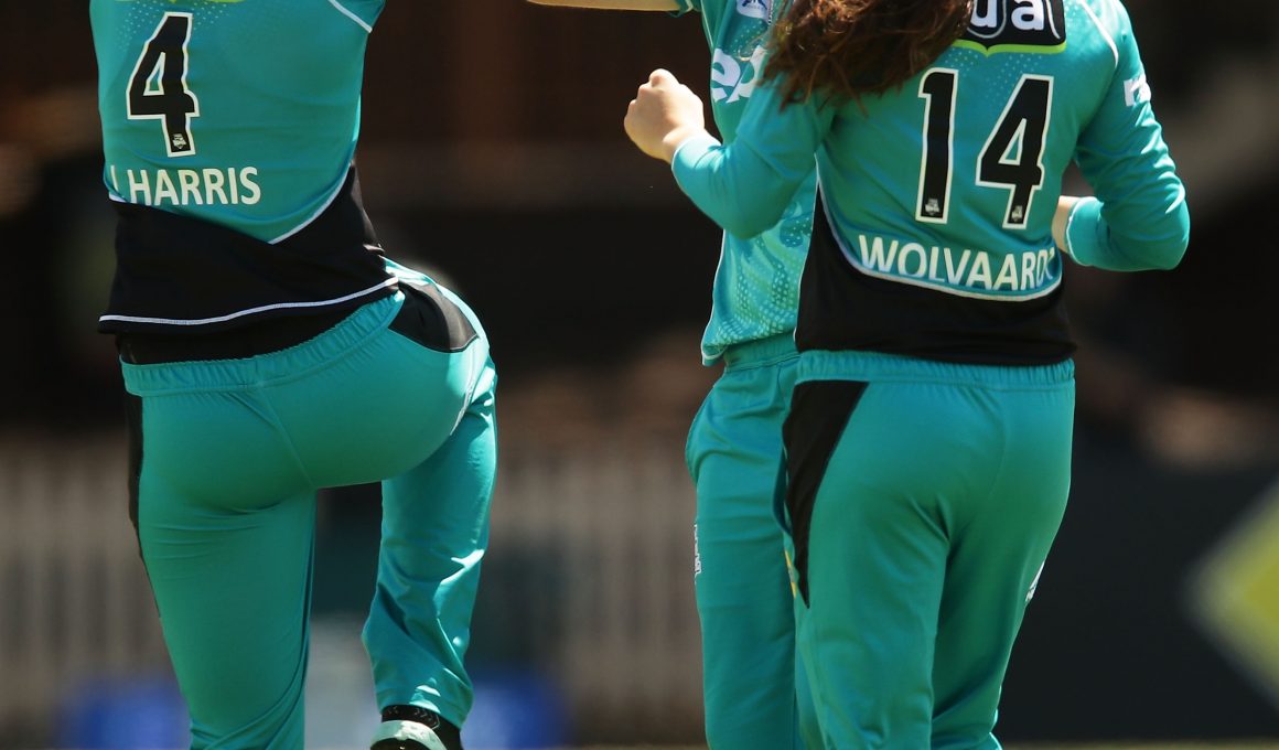 Laura Harris Net Worth in 2023 - Wiki, Age, Weight and Height ...