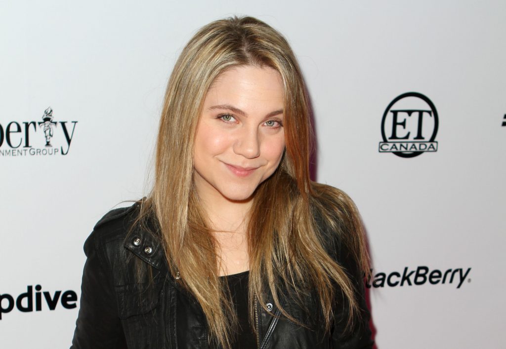 Lauren Collins Net Worth in 2023 - Wiki, Age, Weight and Height, Relationships, Family, and More ...