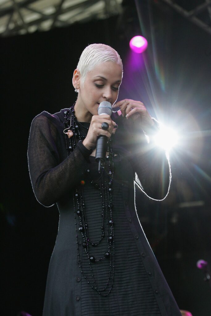 Mariza Net Worth in 2023 - Wiki, Age, Weight and Height, Relationships ...