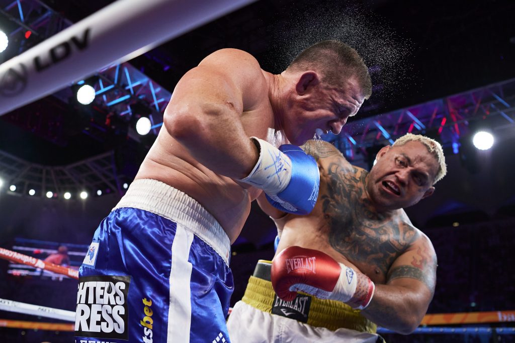 Mark Hunt Net Worth - Wiki, Age, Weight and Height, Relationships ...