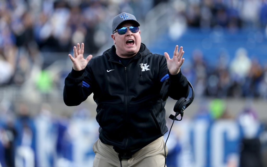 Mark Stoops Net Worth - Wiki, Age, Weight and Height, Relationships ...