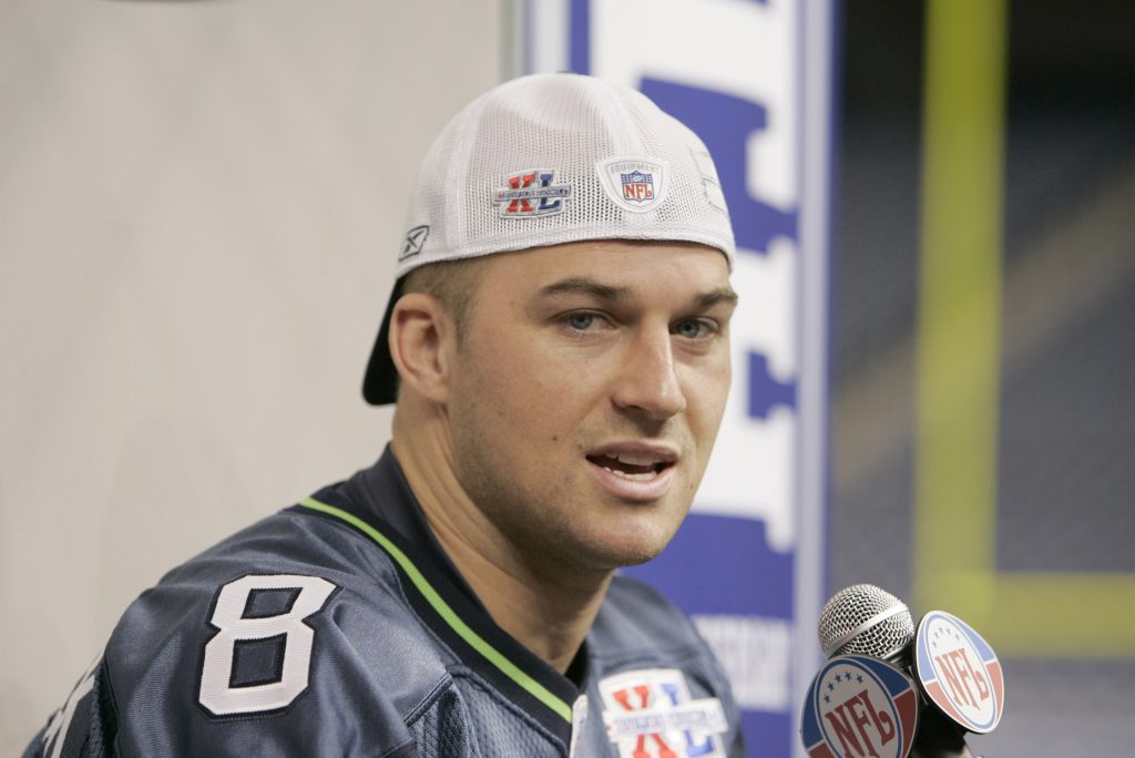 Matt Hasselbeck Net Worth - Wiki, Age, Weight and Height, Relationships ...