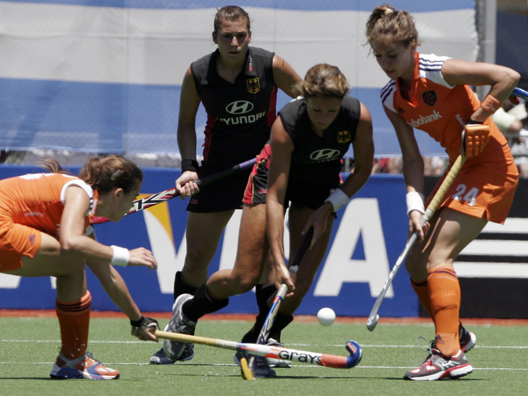 Michelle van der Pols Net Worth - Wiki, Age, Weight and Height ...