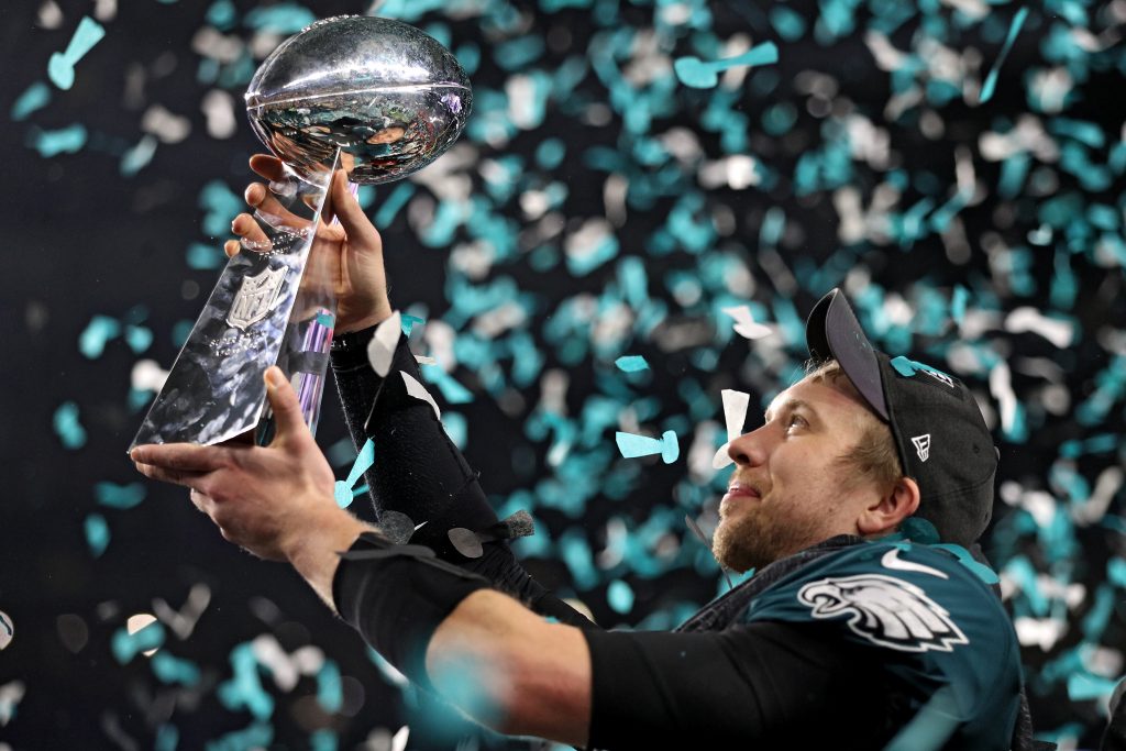 Nick Foles Net Worth - Wiki, Age, Weight and Height, Relationships ...