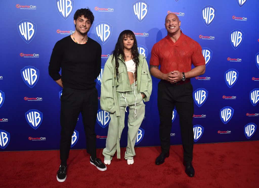 Noah Centineo Net Worth - Wiki, Age, Weight and Height, Relationships ...