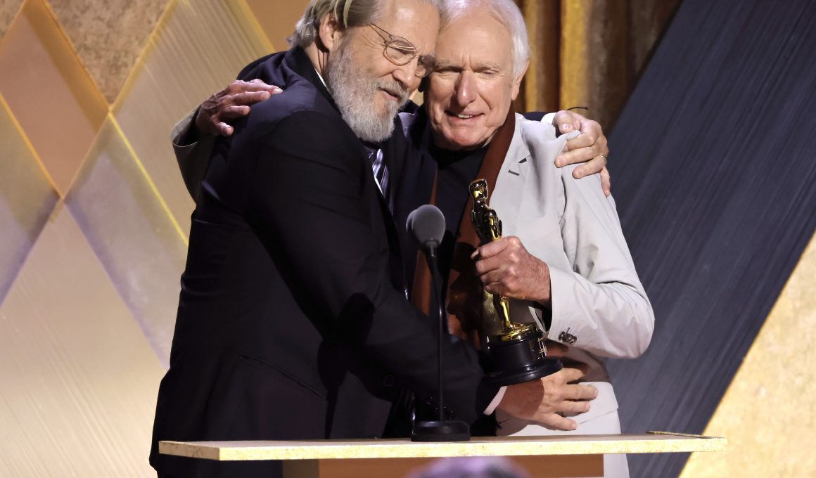 Peter Weir Net Worth in 2023 - Wiki, Age, Weight and Height ...